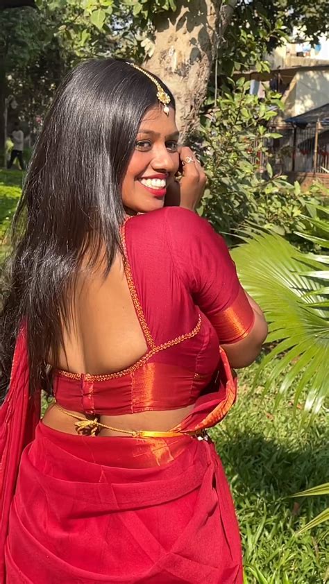 pooja thakur r beautifulindianwomen