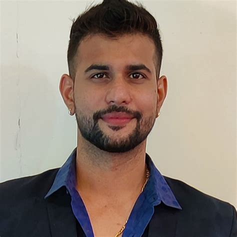 Abhinay Ejanthakar Software Specialist Hewlett Packard Enterprise