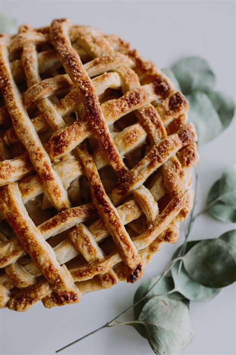 Apple Lattice Pie Nutmeg Bakery And Café