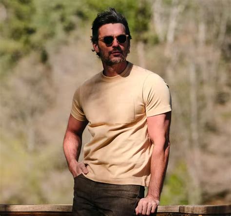 The 11 Best Pocket T Shirts To Shop Right Now · Primer