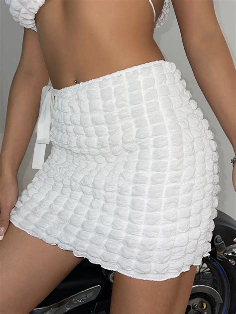 Falda Mini Ajustada Con Nudo Lateral Con Textura Blanco
