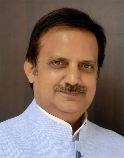 Mp Barring Kailash Rajendra And Prahlad No Other Ministers Have Left