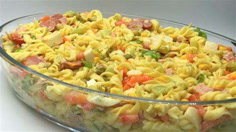 SALADA DE MACARRÃO ALMOÇO RÁPIDO PARA O FINAL DE SEMANA Veja a Receita