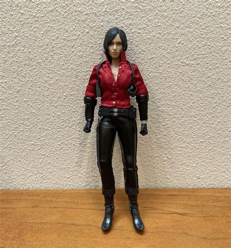 【バイオハザ】 Hottoys 1 6 バイオハザード エイダ フィギュア ミリタリー エイダ