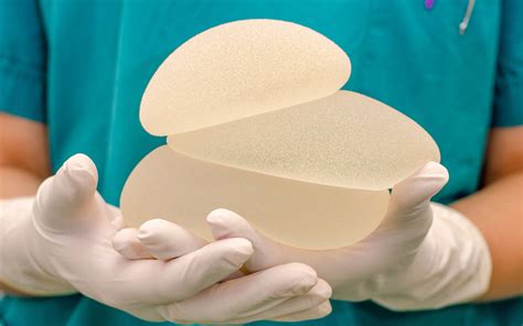Breast Implant Illness Symptoms Treatment And Prevention