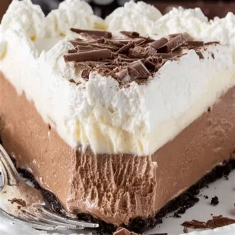 No Bake Hershey Chocolate Cream Pie