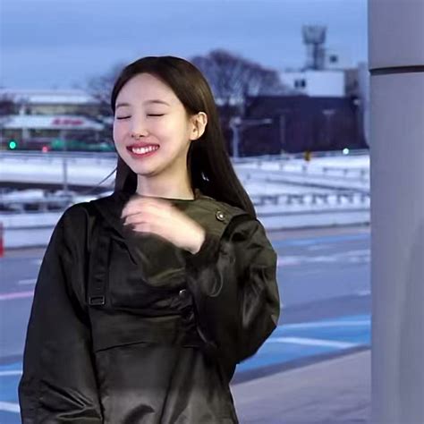 Nayeon Pics On Twitter RT Archivenayeon OMG NAYEON
