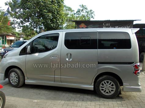 Nissan Evalia Pemasangan Dan Pengecatan Bodykit Laris Abadi