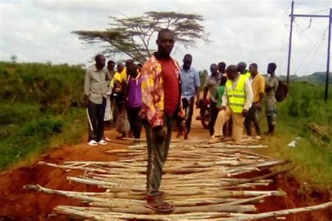 Floods Cut Off Road Connecting Kalungu Gomba Districts Monitor