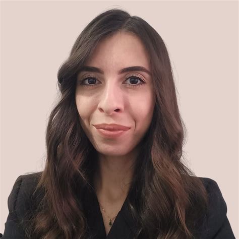 About Kader Biral Medium