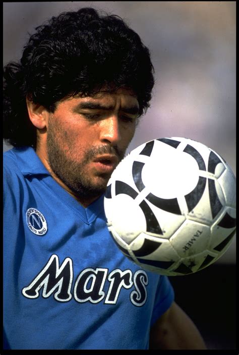 Maradona Stasera Voglio Vedere Solo Calci Al Pallone E Niente Altro