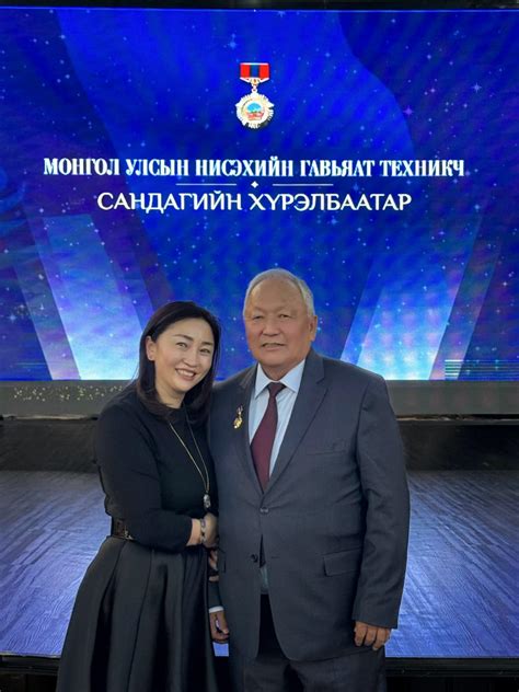 Vip76 Mn Х Булгантуяа Монгол Улсад нисэх хүчин үүсэж хөгжсөний 100 жилийн ойн баярын мэнд хүргэе