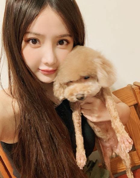 離婚最美護理師！小煜遭爆「越界內幕」 經紀人發聲 娛樂星聞