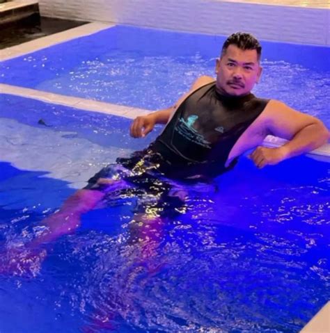 เรื่องเล่าเช้านี้ ฮุน เซน โพสต์ภาพนั่งบัญชาการรบ ยังคงให้คำปรึกษาด้านยุทธศาสตร์ทางทหาร ระบุว่า