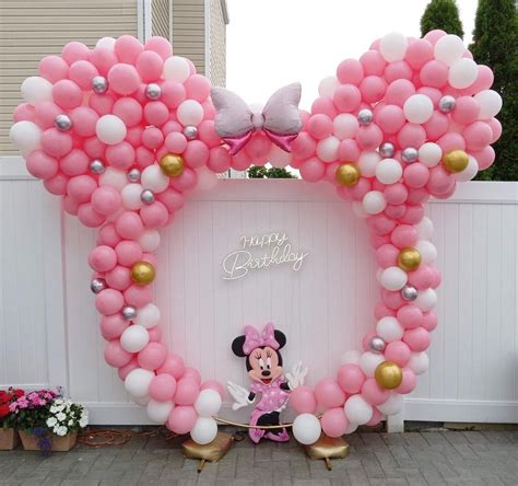 Pin By Maria Luiza On Niver 👧🏼👦🏻🍭 Minnie Mouse Birthday Decorations Minnie Birthday Party