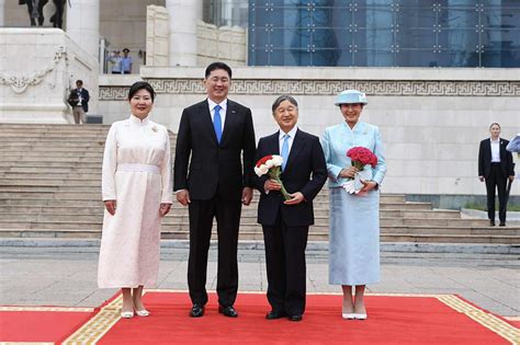 Монгол Улсын Ерөнхийлөгч У Хүрэлсүхэд Тажикистан Улсын Мажлиси Намояндогон ы дарга Идизода