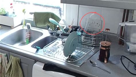 how close can a socket be to a sink in the uk vizaca
