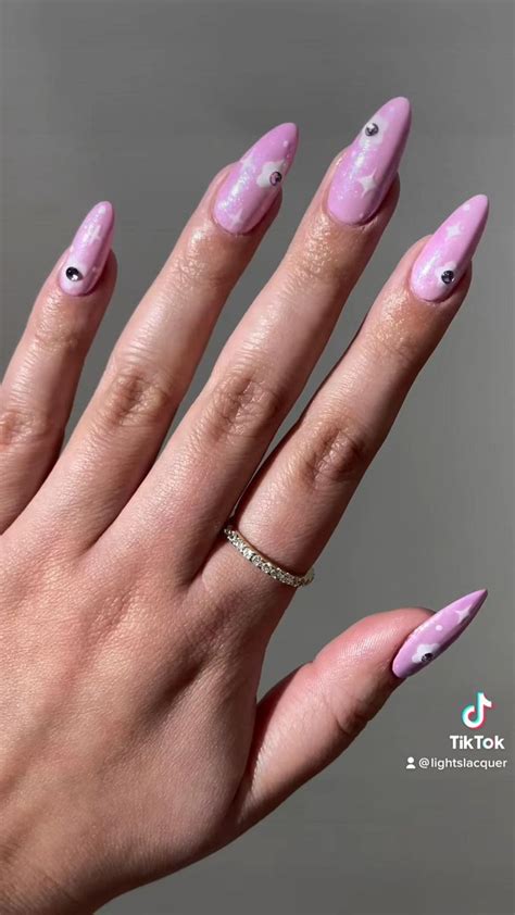 Iridescent Mani Nail Art Inspo 💜 Lightslacquer Nail Art Pink Nails