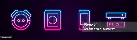 세트 라인 로봇 청소기 전기 콘센트 스마트 폰 및 멀티미디어 및 Tv 박스 빛나는 네온 아이콘입니다 벡터 가사 집안일에 대한 스톡 벡터 아트 및 기타 이미지 Istock