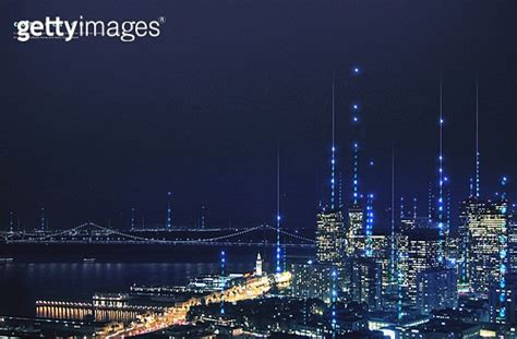 백그라운드 도시 고층빌딩 회사건물 건물외관 건설물 스마트시티 4차산업혁명 빅데이터 첨단기술 컴퓨터네트워크 컴퓨터장비 무선기술 기술 이미지