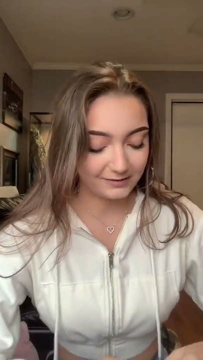 Unboxing That No One Cares About Except Me Fuq That Ho For Stealing