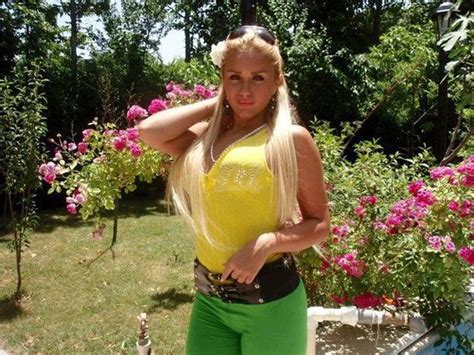 Girls Of Iran Pics