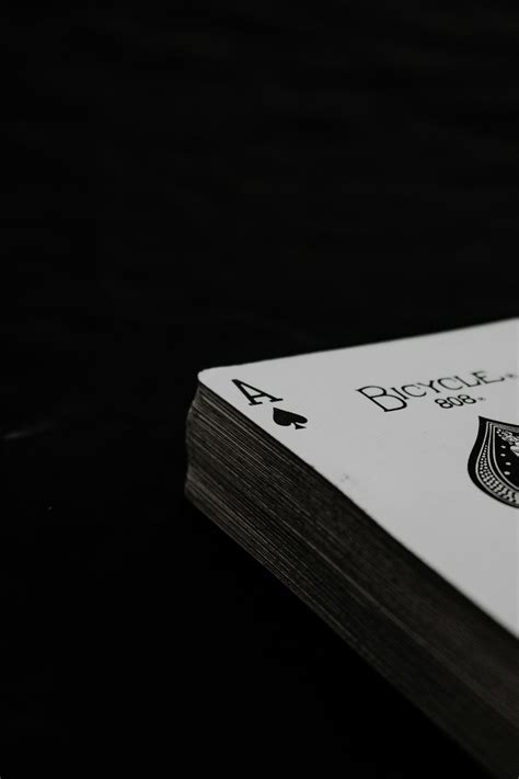 에이스 오브 스페이드 카드 놀이 사진 Unsplash의 무료 회색 이미지