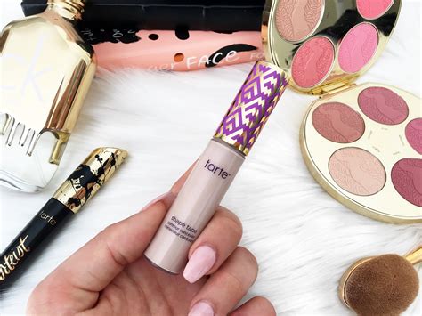 The Best Concealer Of All Time ♡ Sophia Lcs