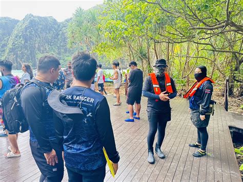 📌อช หาดนพรัตน์ธาราฯ ร่วมศูนย์ปฏิบัติการอช ทางทะเลฯวางแผนจัดการท่อง