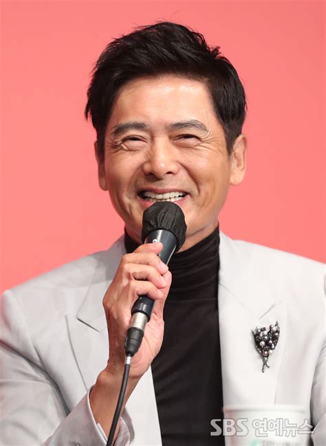 제28회 Biff 주윤발 5천 억 기부 묻자 아내가 한 것 난 용돈 받아 쓴다