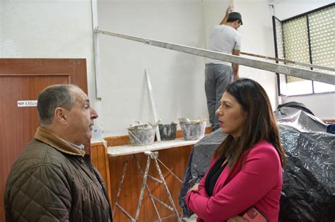 El Edificio Municipal De Los Pisos Del Butano En Proceso De
