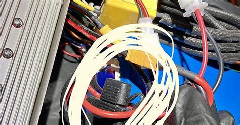 In Line Fuse To The Battery Mines Was A 7 5amp Fuse Album On Imgur