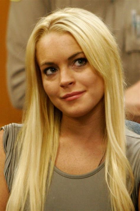 Lindsay Lohan Going Full Frontal After Jail And It Will Be Violent Nudity Movie Reviews
