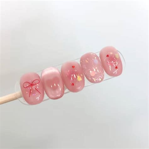 Were In Love With These Cat Eye Heart Nails Spotted On Douyin — 10