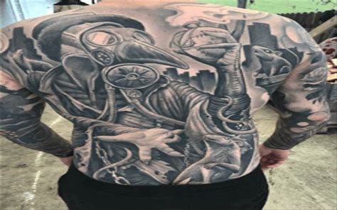 Behrooz Jonz نمونه کار های تتو کمر