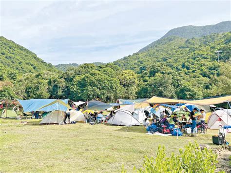 本地團貴行程趕 市民寧自組旅團 東方日報