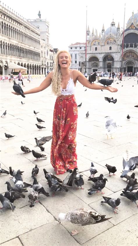 Nicky Whelan Sexy The Fappening Leaked Photos