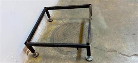Liebert Challenger 3000 CRAC Floor Stand In Shippensburg PA USA