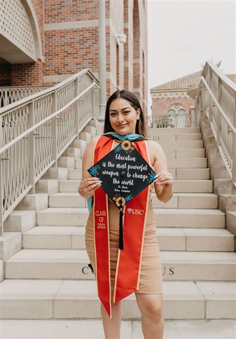 Serena Usc 2022 Graduation Portraits Artofit