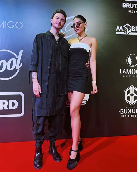 La Historia De Amor Entre Diego Sáenz Y Laura Barjum De Masterchef