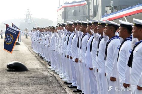 水兵服藍披肩有什麼用？海軍上網解密 風傳媒