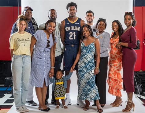 Photos Yves Missi Antonio Reeves First Look In Pelicans Uniforms