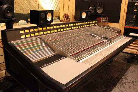 Console Switch How The Bunker Installed Its Ssl 4000 E Step By Step — Sonicscoop