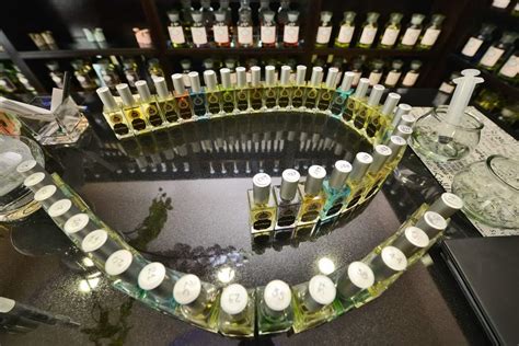 About us - Naxos Perfumes