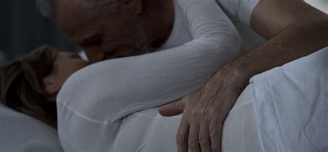 Study Reveals Sex Before Bed Can Nearly Double Your REM Sleep YourLifeChoices