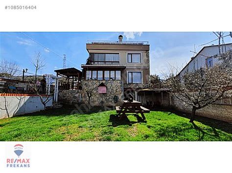 REMAX FREKANS TAN SARIKUM MEVKİİ MÜSTAKİL VİLLA 410 m2 ARSASI