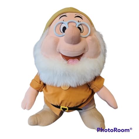 Disney Toys Disney Store Snow White And Seven Dwarfs Doc Dwarf