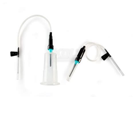 Aguja de extracción de sangre Zhejiang Kindly Medical Devices con aleta