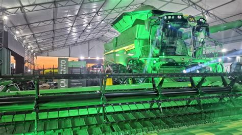 Na Expointer Máquinas E Implementos Agrícolas Apresentam Tecnologias