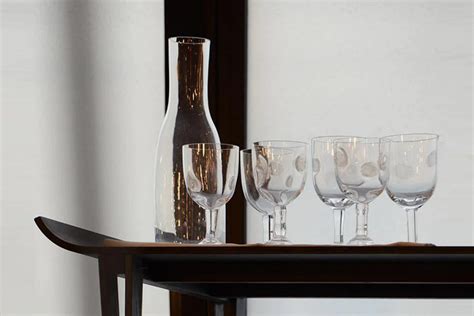 10 Easy Pieces Glass Water Pitchers Renovopedia
